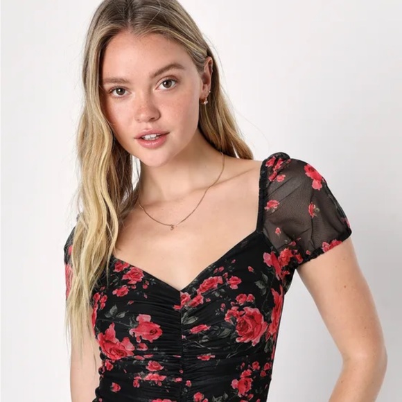 Lulus | Tops | Lulus Black And Red Floral Onesie | Poshmark